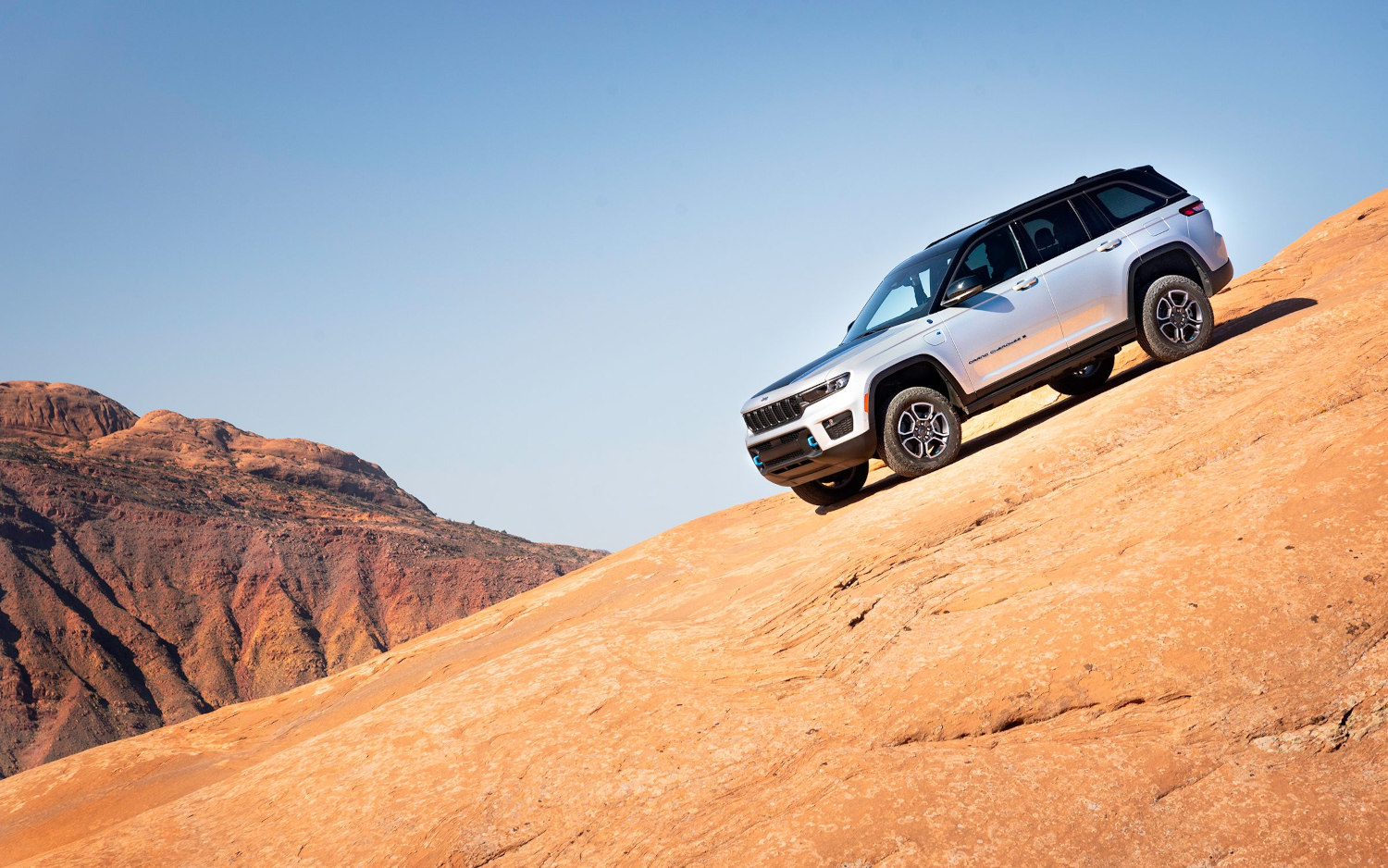 Jeep Grand Cherokee Trailhawk 4xe 2022 | SUV Drive